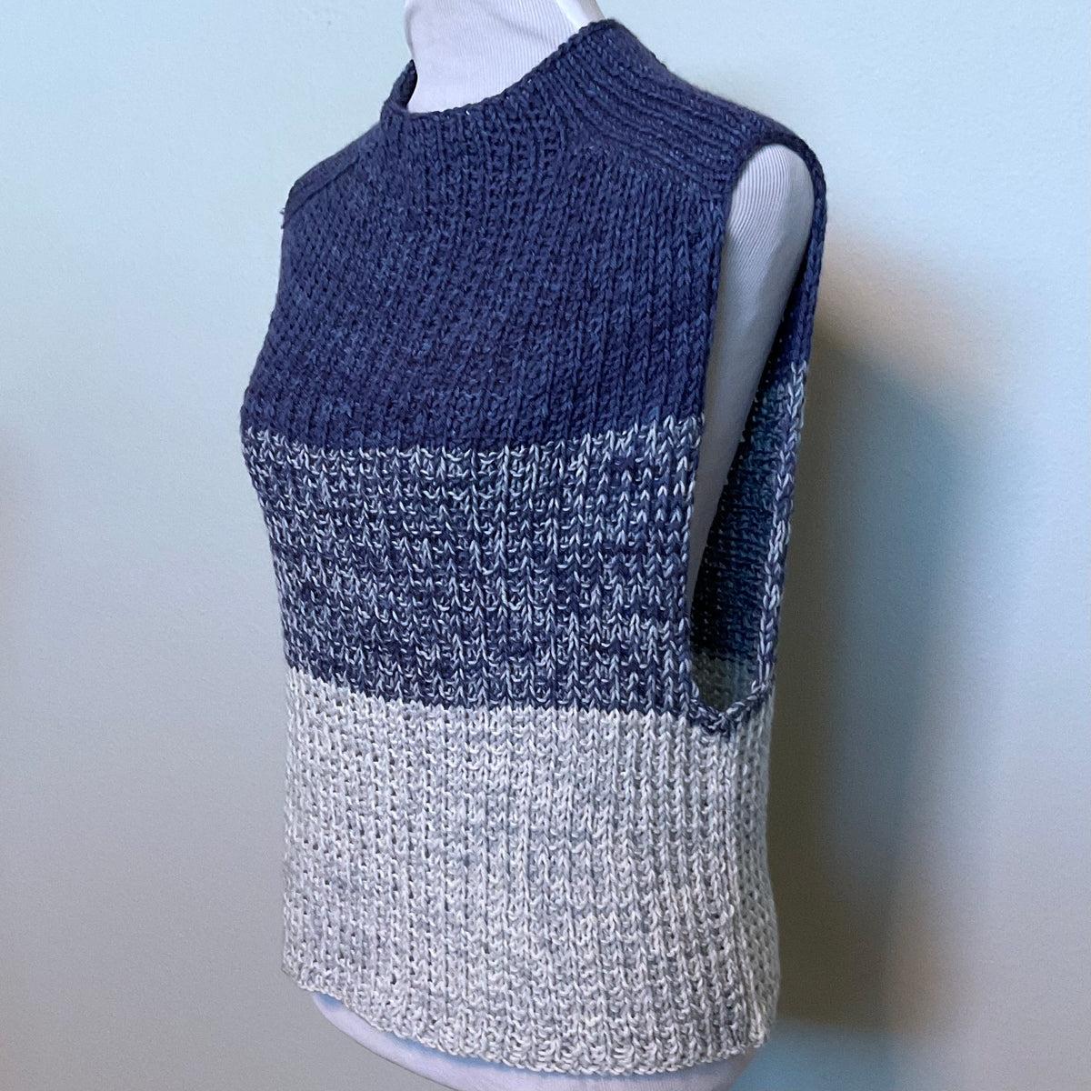 Timbo Vest – Beach Bunny Yarns
